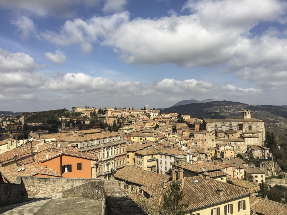 Listino Borsa Immobiliare: Umbria mercato accessibile per chi cerca ...