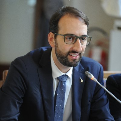 Voto al posto di Caparvi alla Camera, ma il deputato si era assentato ...
