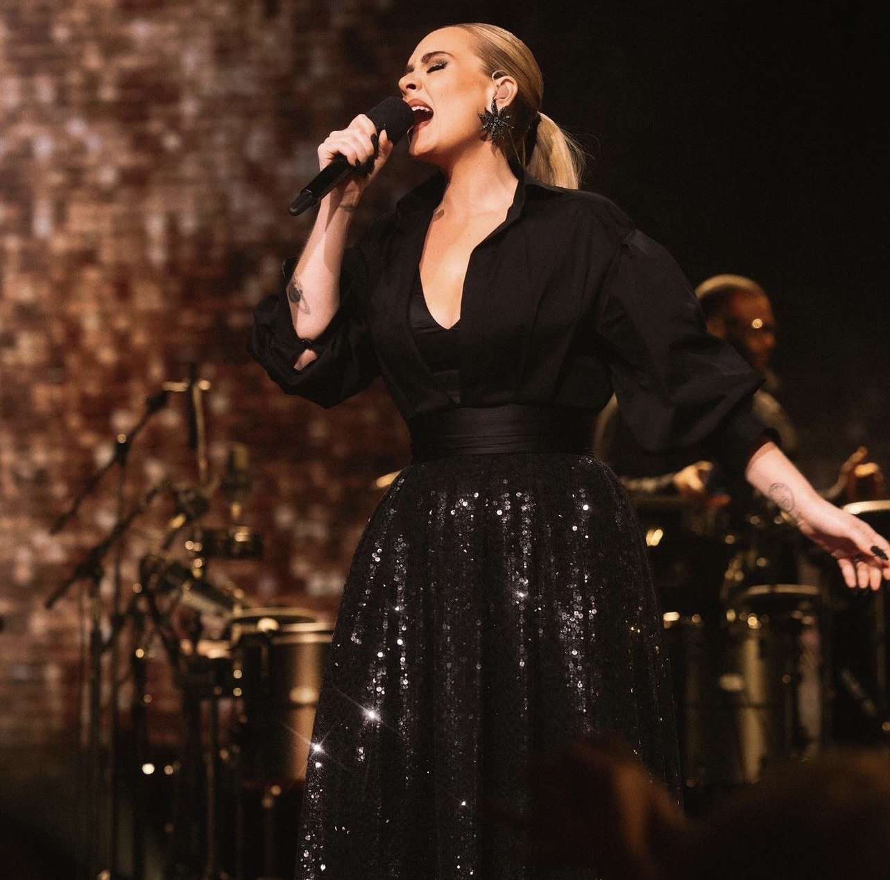 Anche Adele indossa Cucinelli e brilla a Las Vegas - Umbria 24