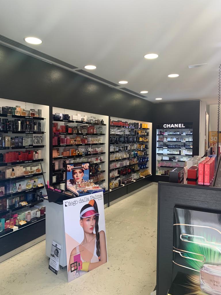 Profumerie Naima ha aperto a Perugia negli spazi ex Benetton - Umbria 24