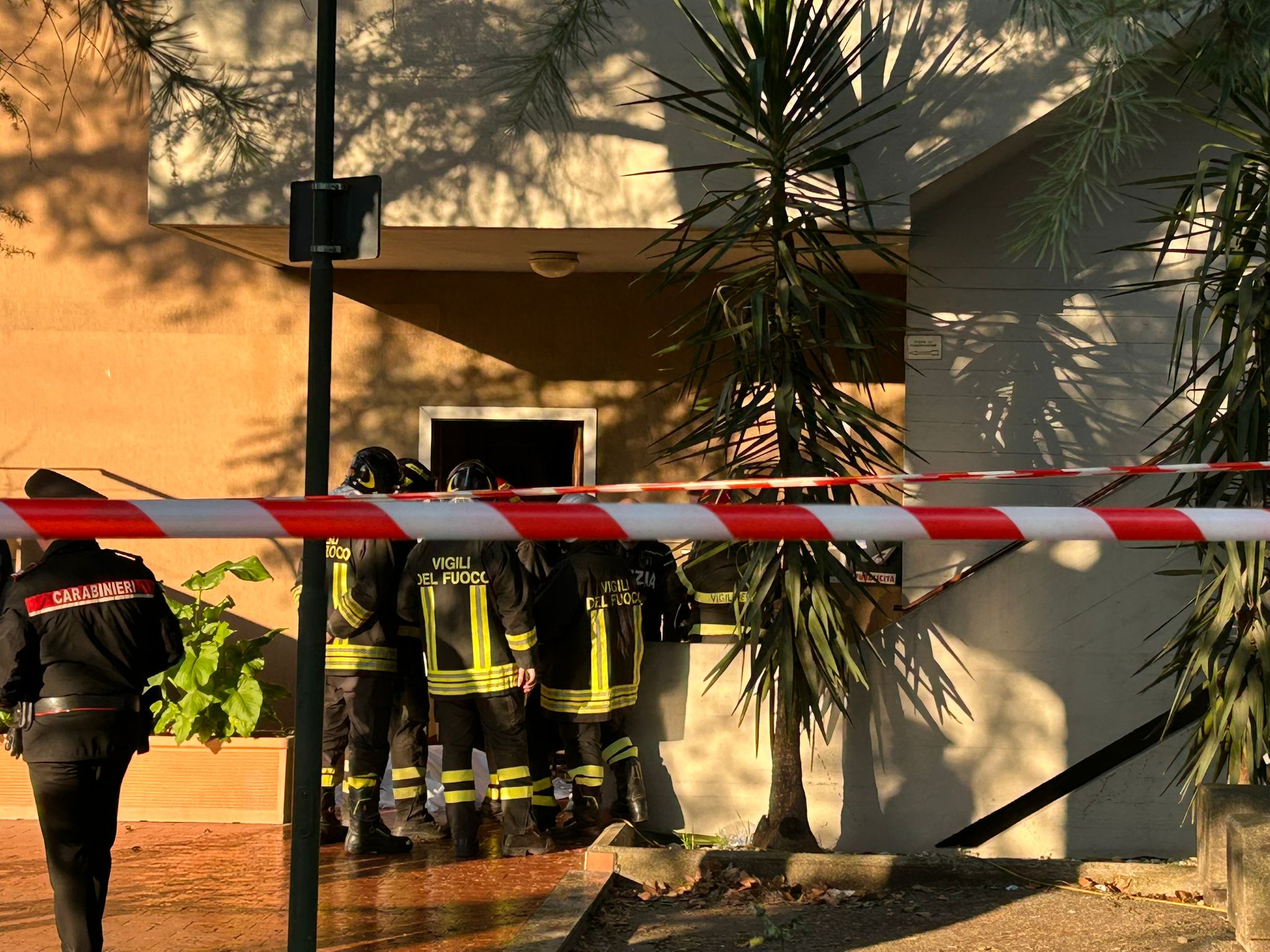 Tragedia di inizio anno a Terni, incendio in una casa: morti madre e ...