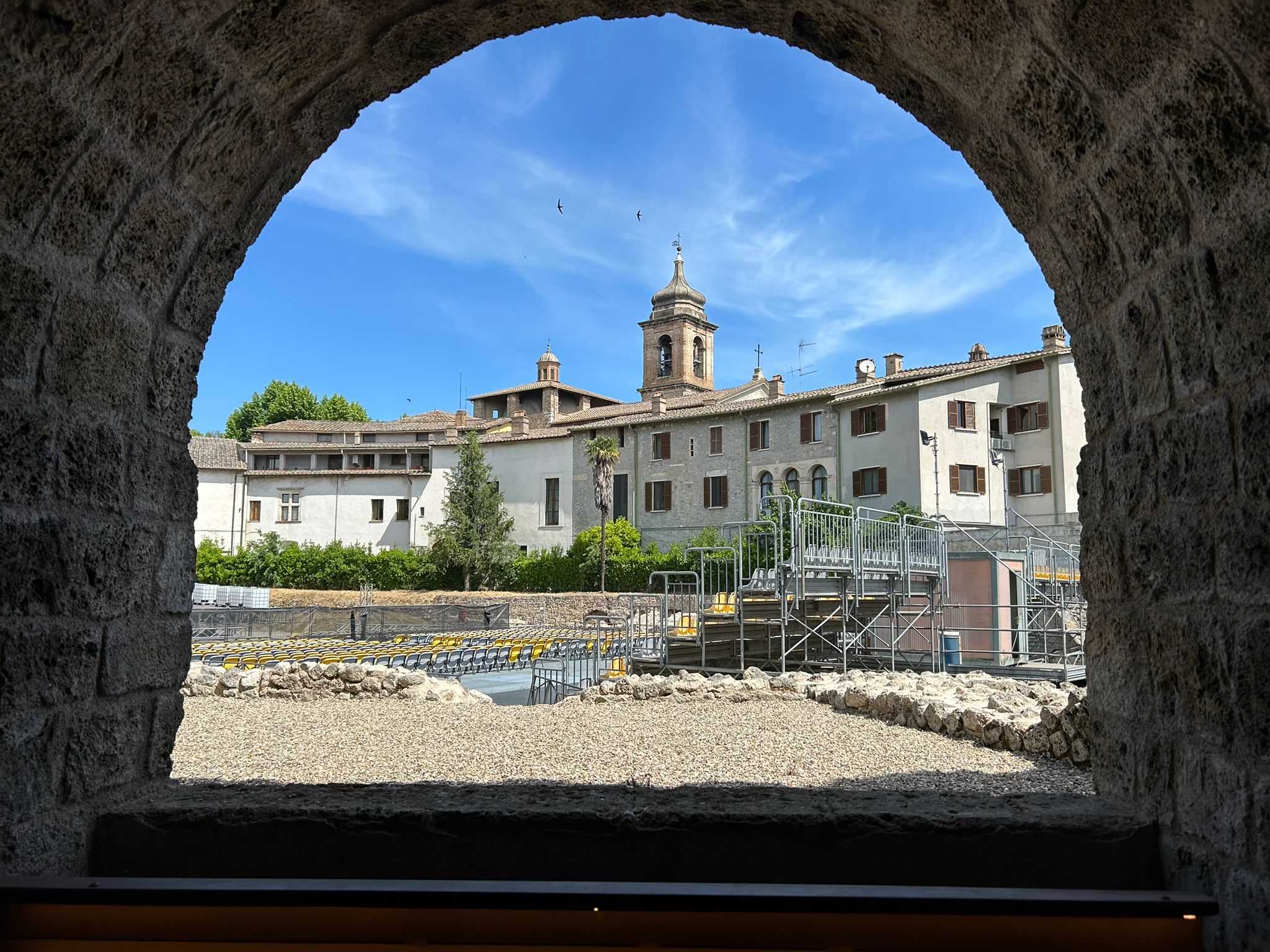 La musica techno sbarca all’anfiteatro di Terni, c'è "Hangar29 ...