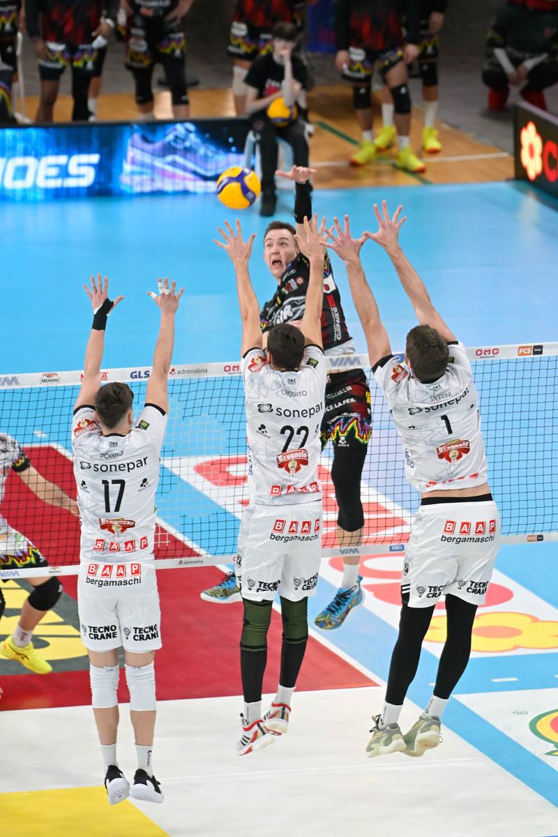 Crosato completa il roster della Sir Volley Perugia - Umbria 24